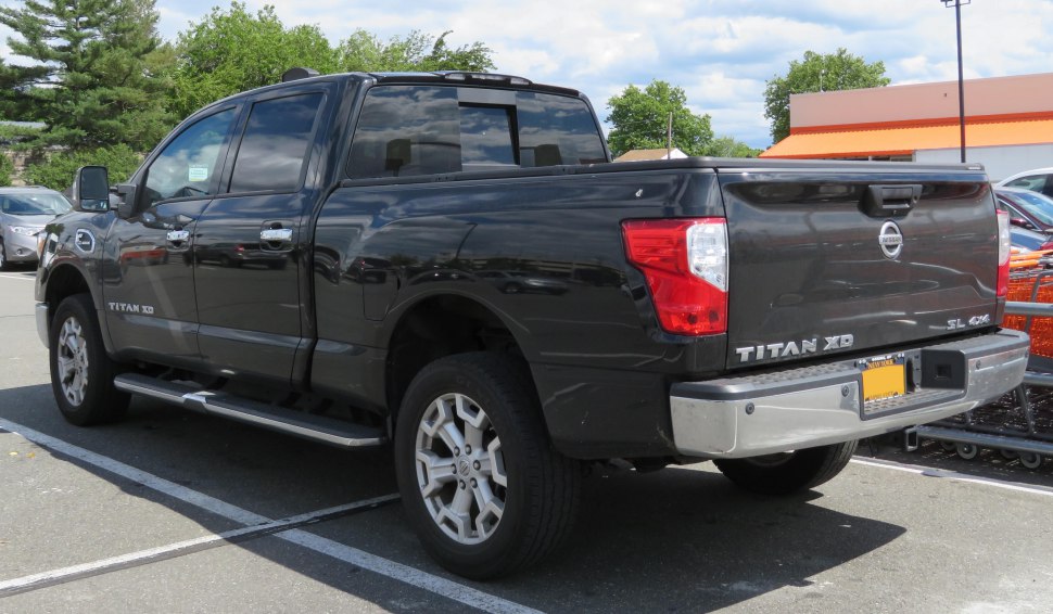 Nissan Titan technical specifications and fuel economy